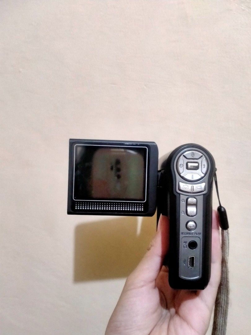 RARE toshiba digital camera | camcorder, Photography, Cameras on Carousell