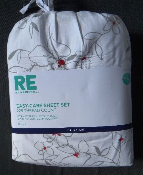 RE Room Essentials Bedsheet Set Easy Care Assorted Patterns and Sizes ...