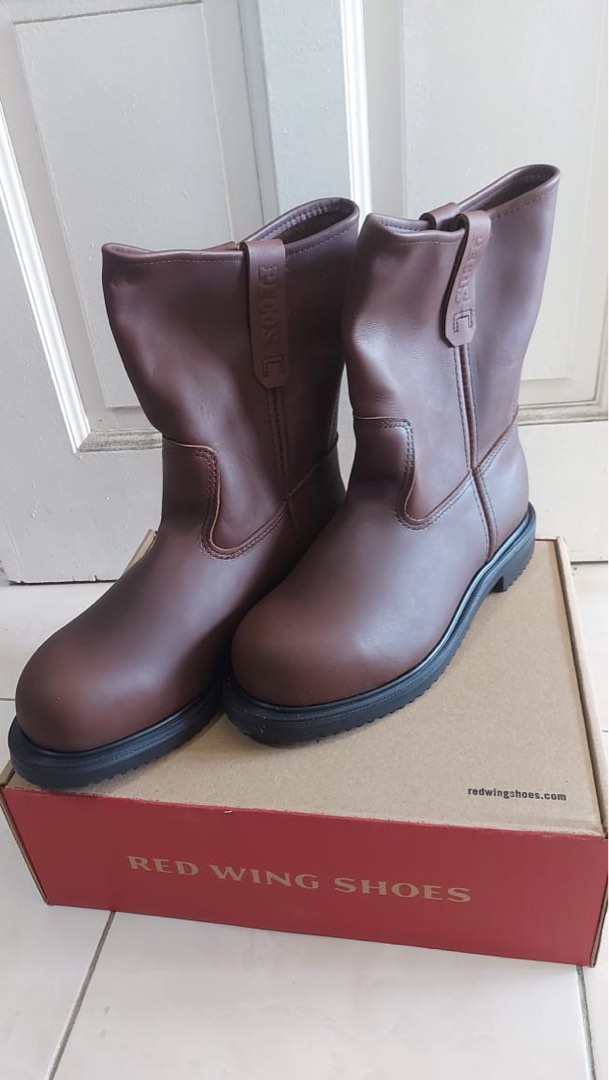 Red wing, Announcements on Carousell