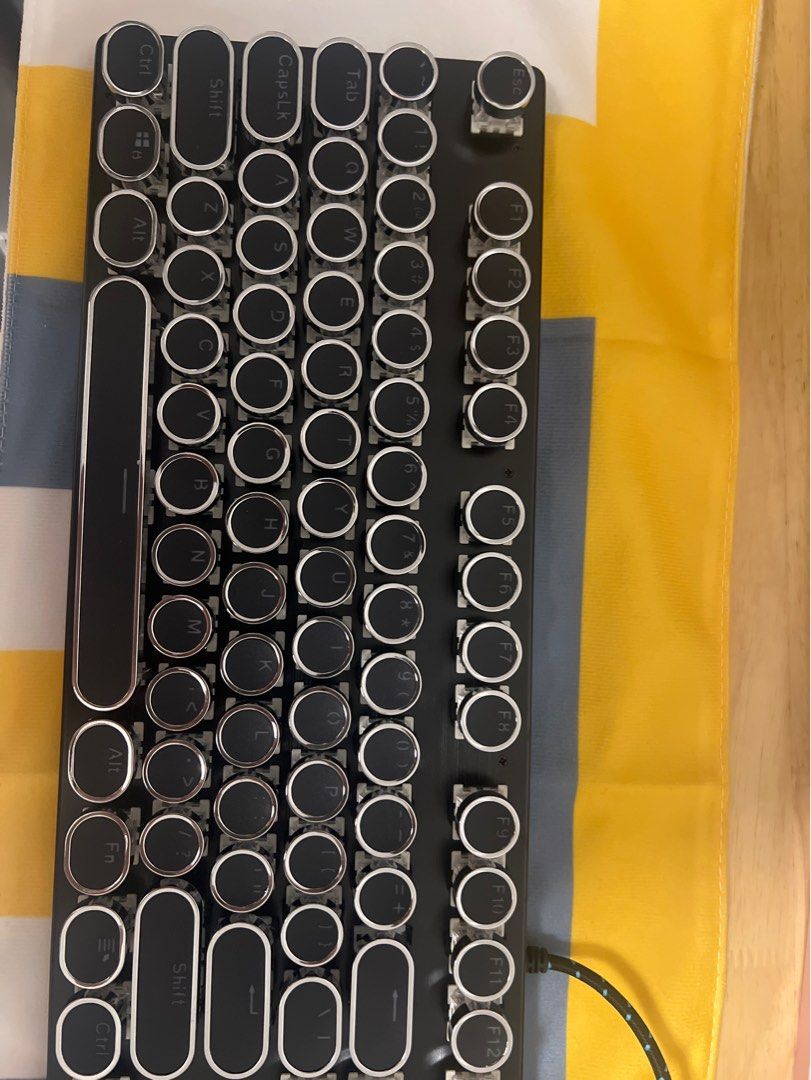 Retro Round Keyboard, Computers & Tech, Parts & Accessories, Computer ...