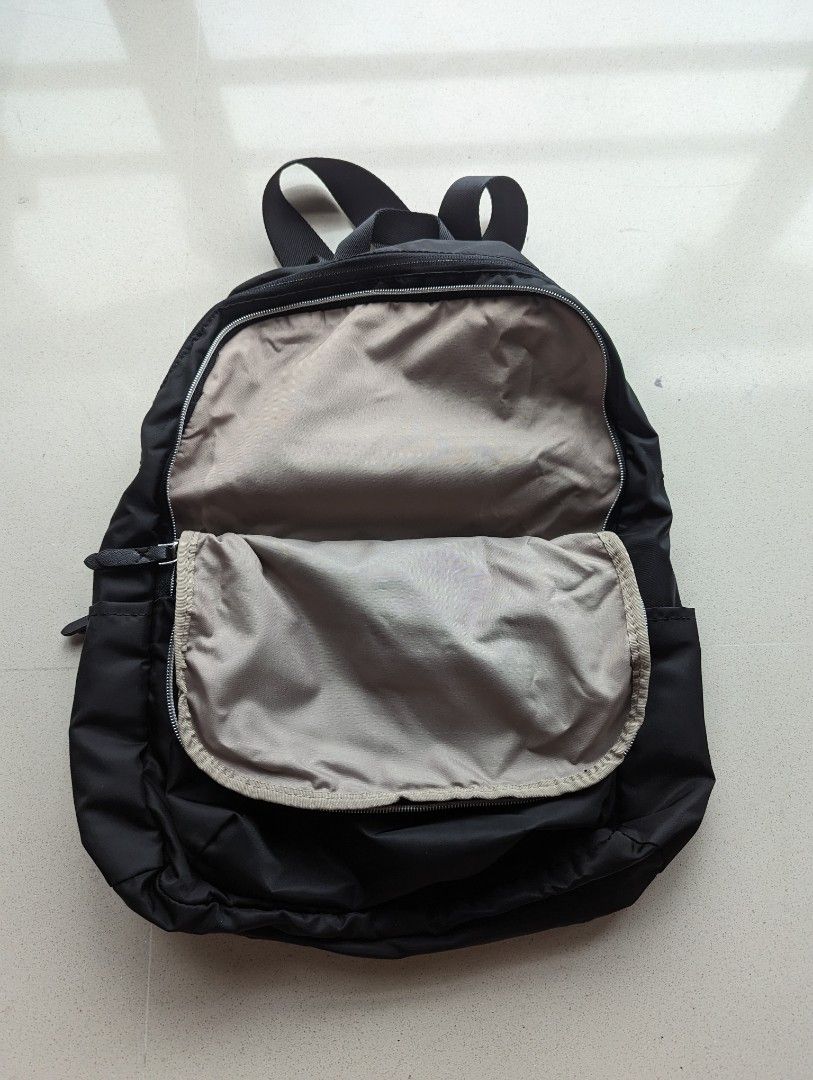 Samsonite foldable backpack (unisex), Women's Fashion, Bags & Wallets ...