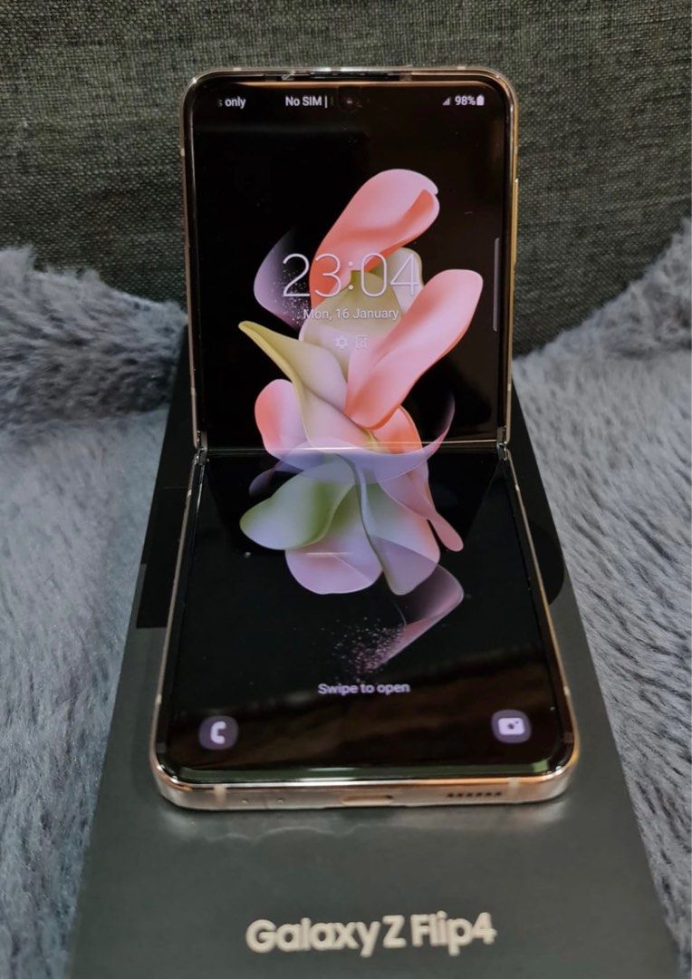 Samsung Galaxy Z Flip4 5G (256GB), Pink Gold, Mobile Phones & Gadgets ...