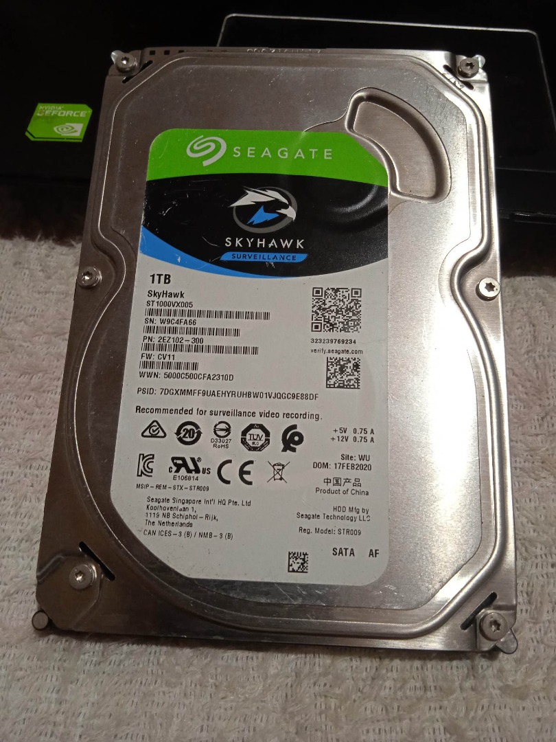 Seagate Skyhawk 1TB CCTV Surveillance Hard Disk Drive SATA 3.5 ...