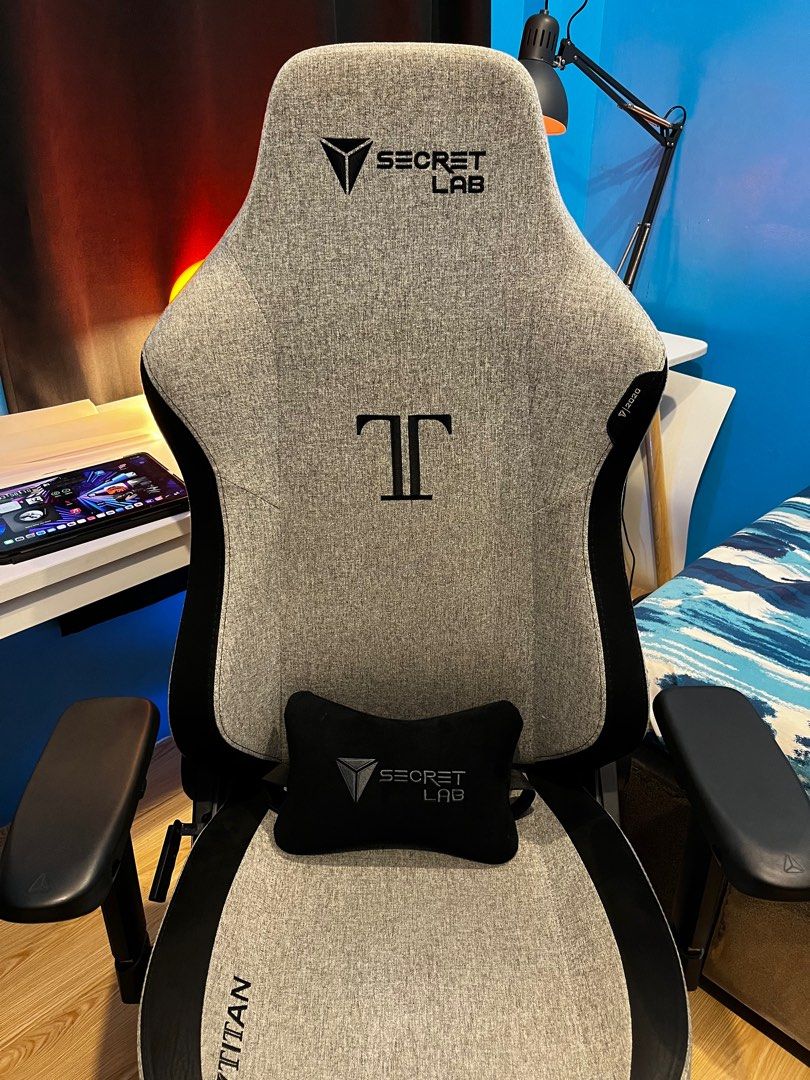 Secretlab Chair 2020 Cookies and Cream, Furniture & Home Living ...