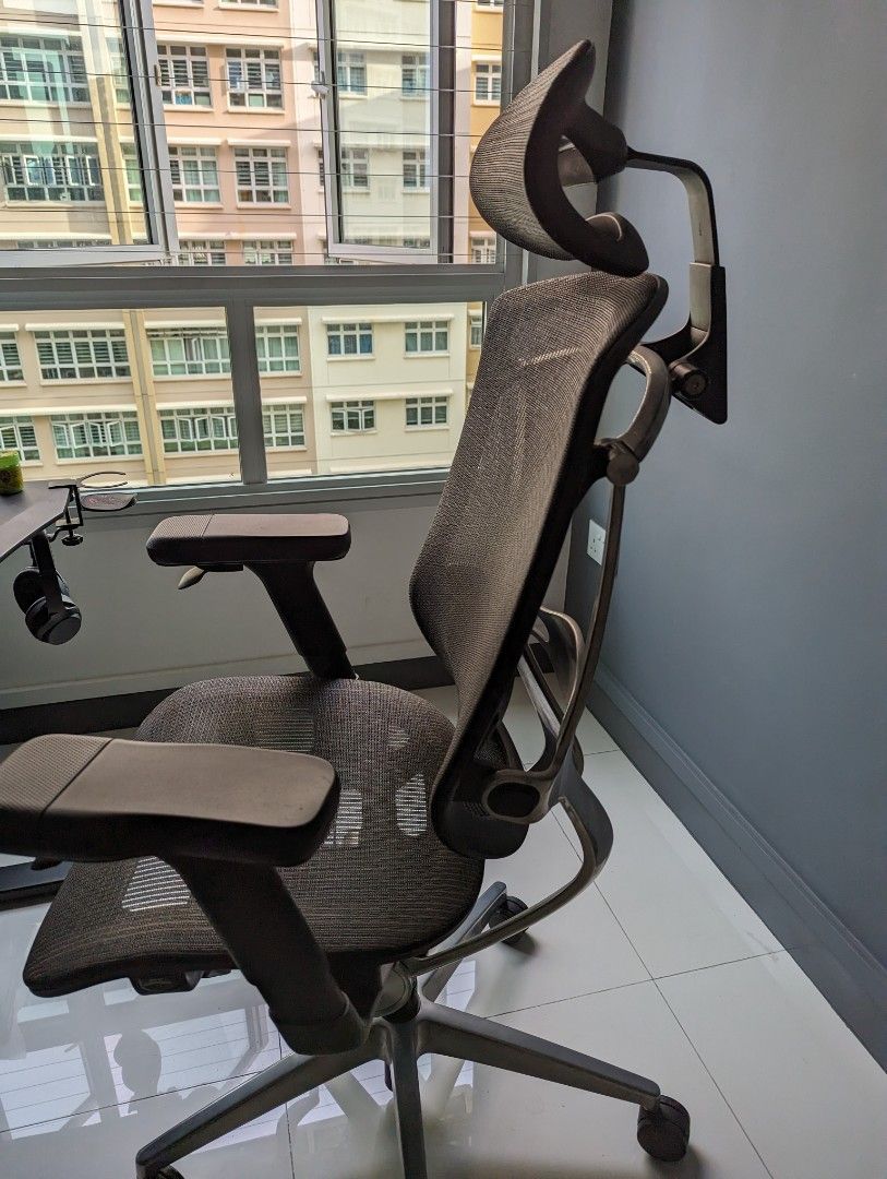 Secretlab Neue Chair, Furniture & Home Living, Furniture, Chairs on ...