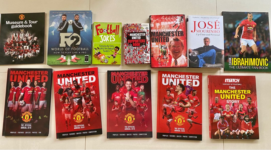 Set of 11 x mixed Manchester United / Football books, Hobbies & Toys ...