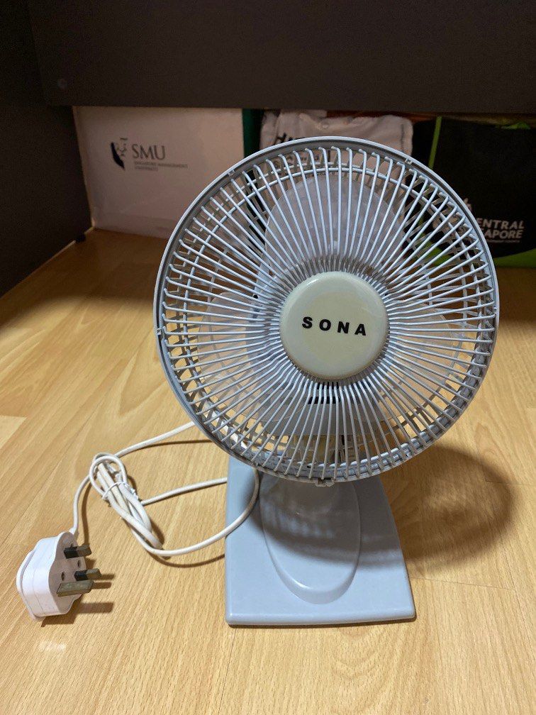 Sona Desk Fan, Furniture & Home Living, Lighting & Fans, Fans on Carousell