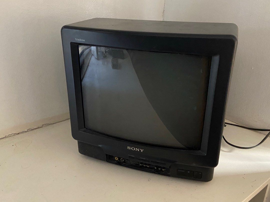 Sony Trinitron CRT Color TV KV-14BMR1, TV & Home Appliances, TV ...