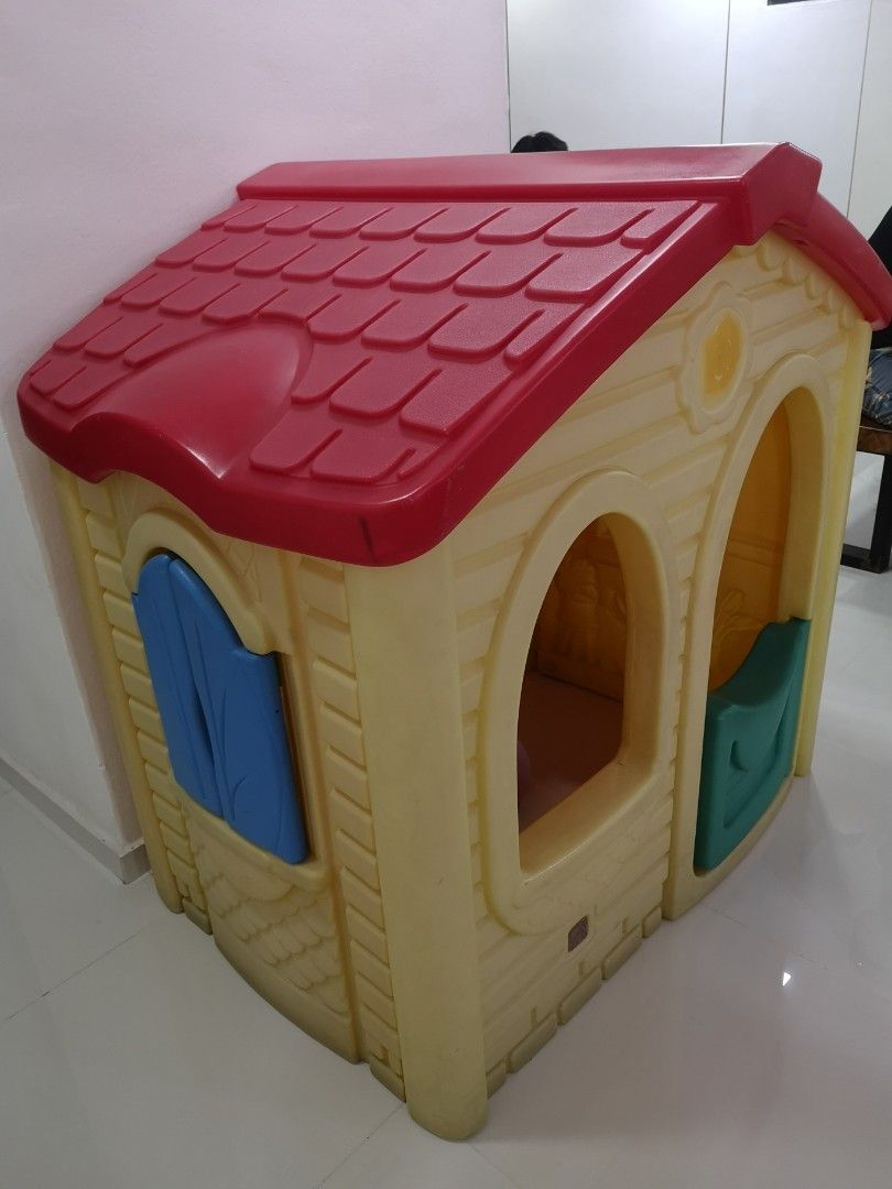 Step 2 Sunshine Playhouse, Hobbies & Toys, Toys & Games on Carousell