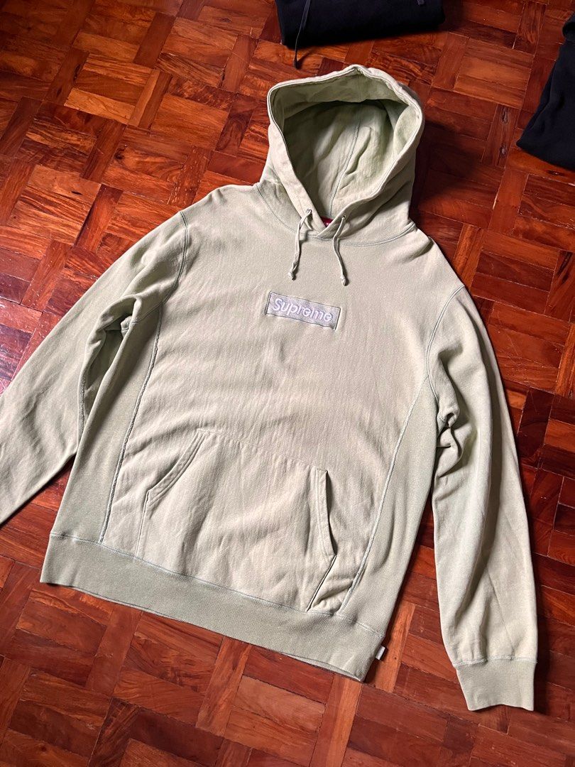 Supreme Box Logo bogo Hoodie in matcha color, Men's Fashion, Coats ...