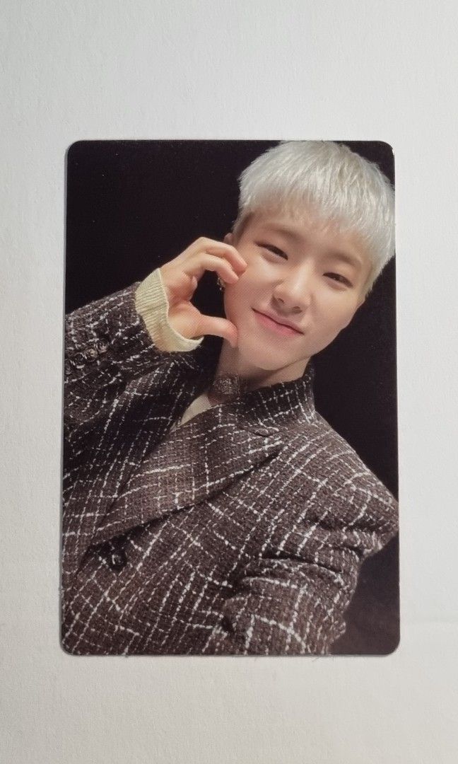 SVT Face the Sun Carat Ver. Photocard - Hoshi, Hobbies & Toys ...