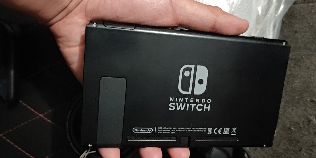 switch v2 for swap, Video Gaming, Video Game Consoles, Nintendo on ...