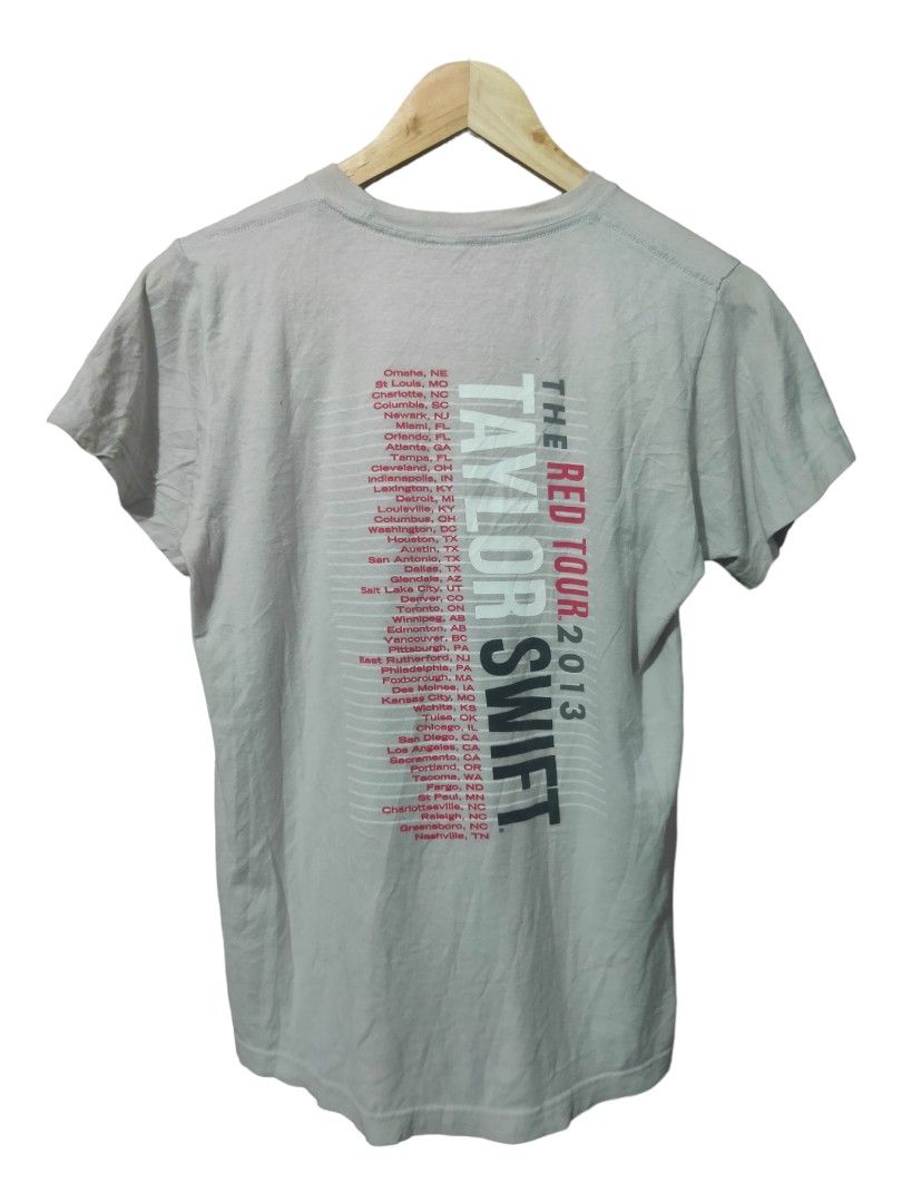 Taylor Swift 2013 The Red Tour T-shirt, Men's Fashion, Tops & Sets ...