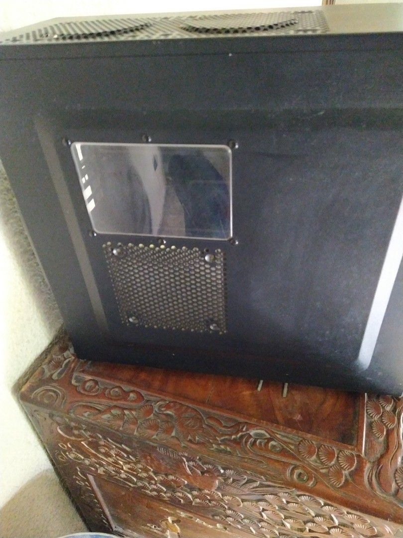 Thermal take tower, Computers & Tech, Desktops on Carousell