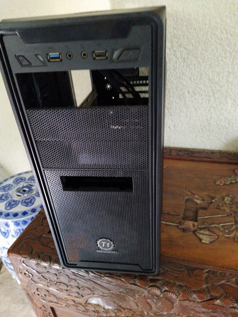 Thermal take tower, Computers & Tech, Desktops on Carousell