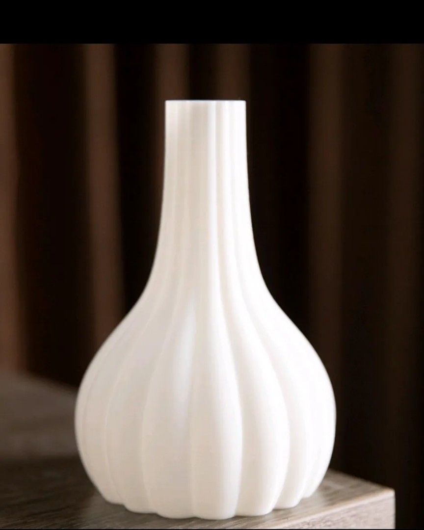 Vas Bunga Dekorasi Minimalis Modern - White, Perabotan Rumah di Carousell