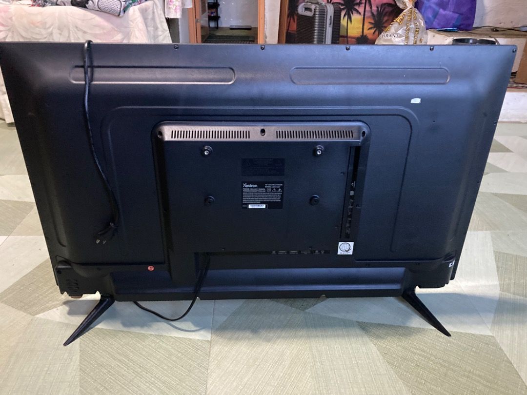 XASTRON 40" INCH TV/MONITOR, TV & Home Appliances, TV & Entertainment ...
