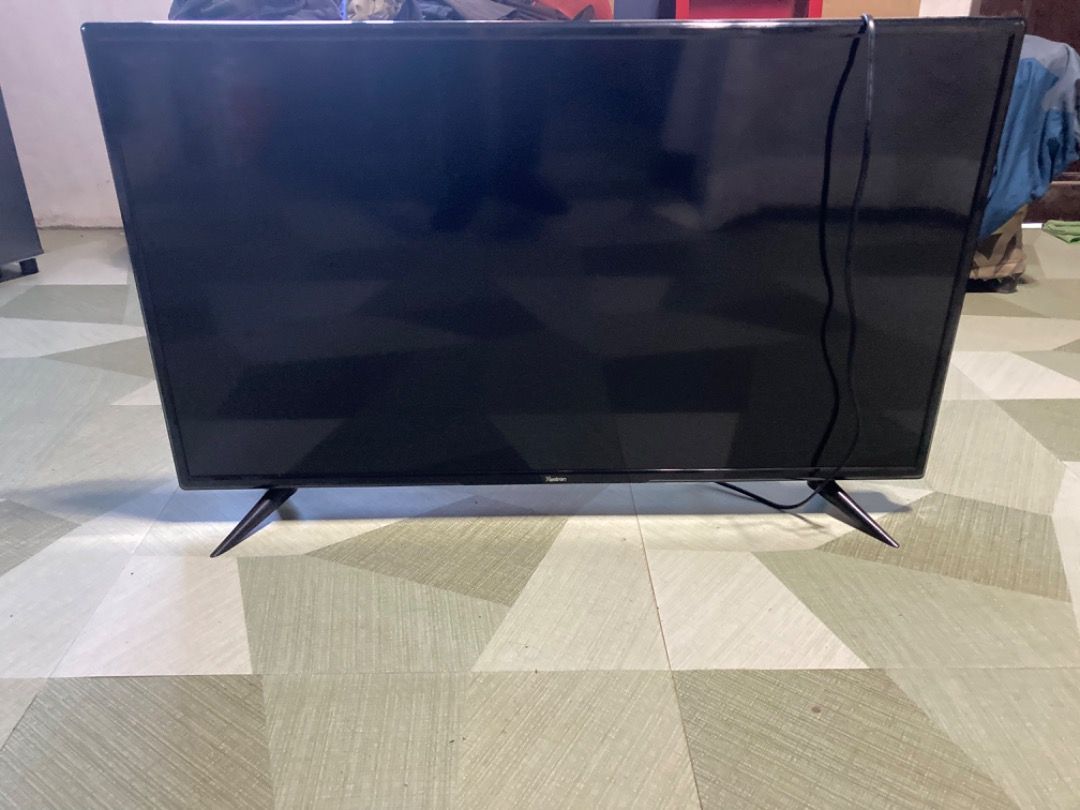 XASTRON 40" INCH TV/MONITOR, TV & Home Appliances, TV & Entertainment ...
