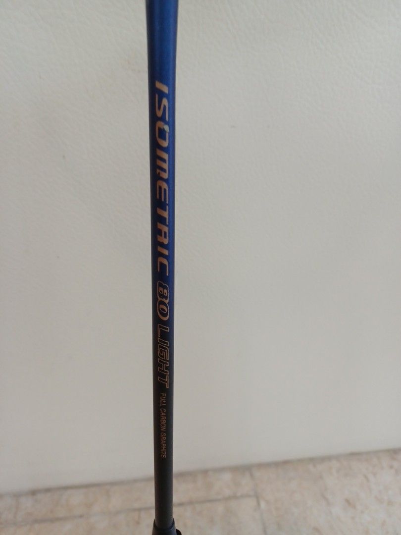 Yonex isometric light, Sports Equipment, Sports & Games, Racket & Ball ...