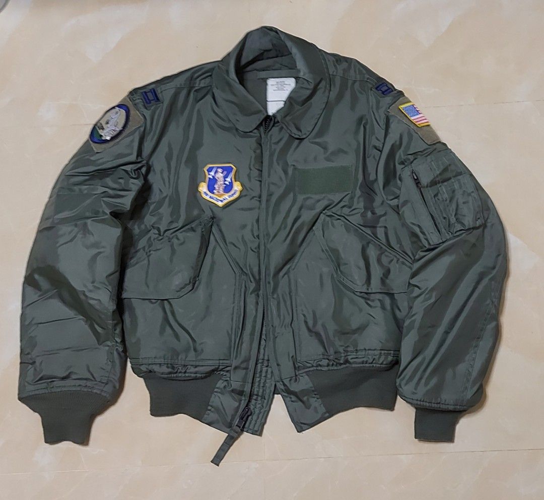 00年軍版 美國空軍 CWU-45P jacket 連章, 男裝, 外套及戶外衣服 - Carousell