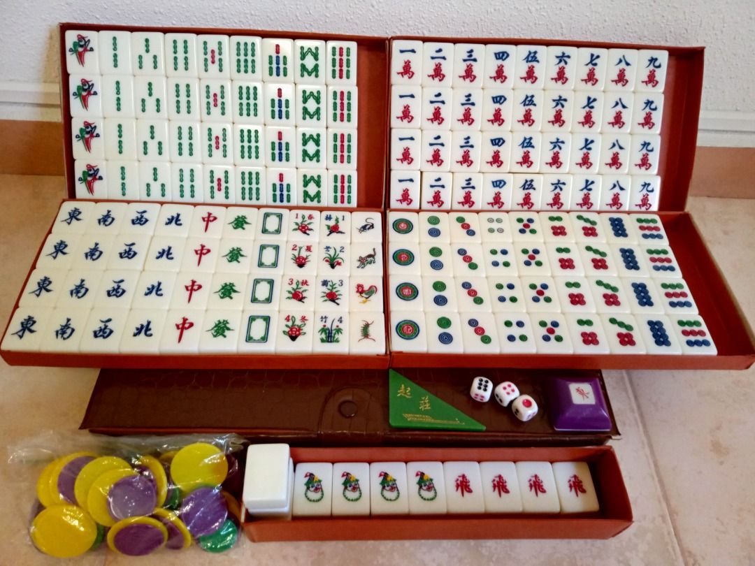 01 Mahjong Set (A1 Size), Hobbies & Toys, Toys & Games on Carousell