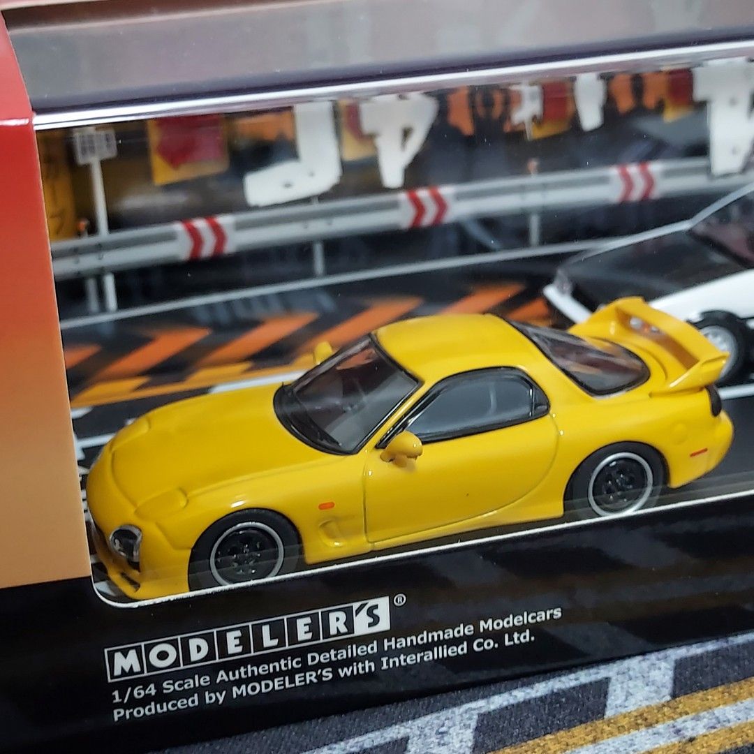 1/64 Initial D 4th Stage Keisuke FD3S vs Wataru AE86, Hobbies & Toys ...