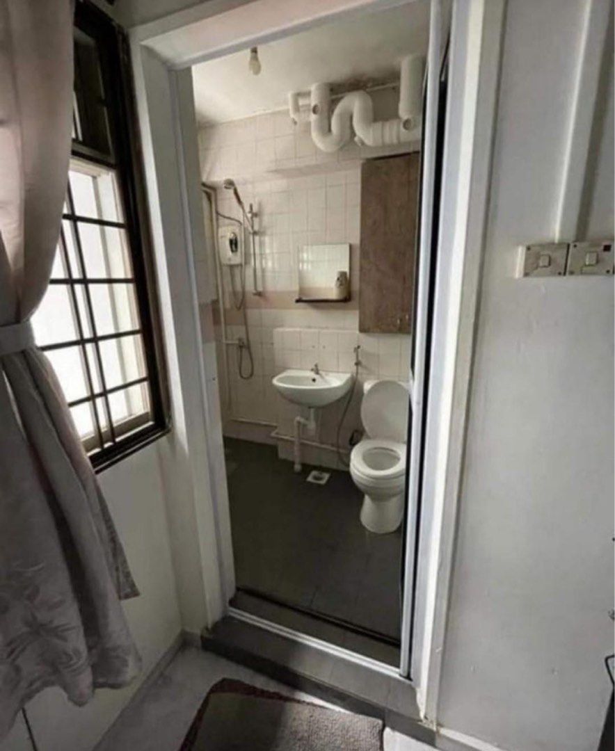 856 Jurong West Street 81, Property, Rentals, Room Rentals on Carousell