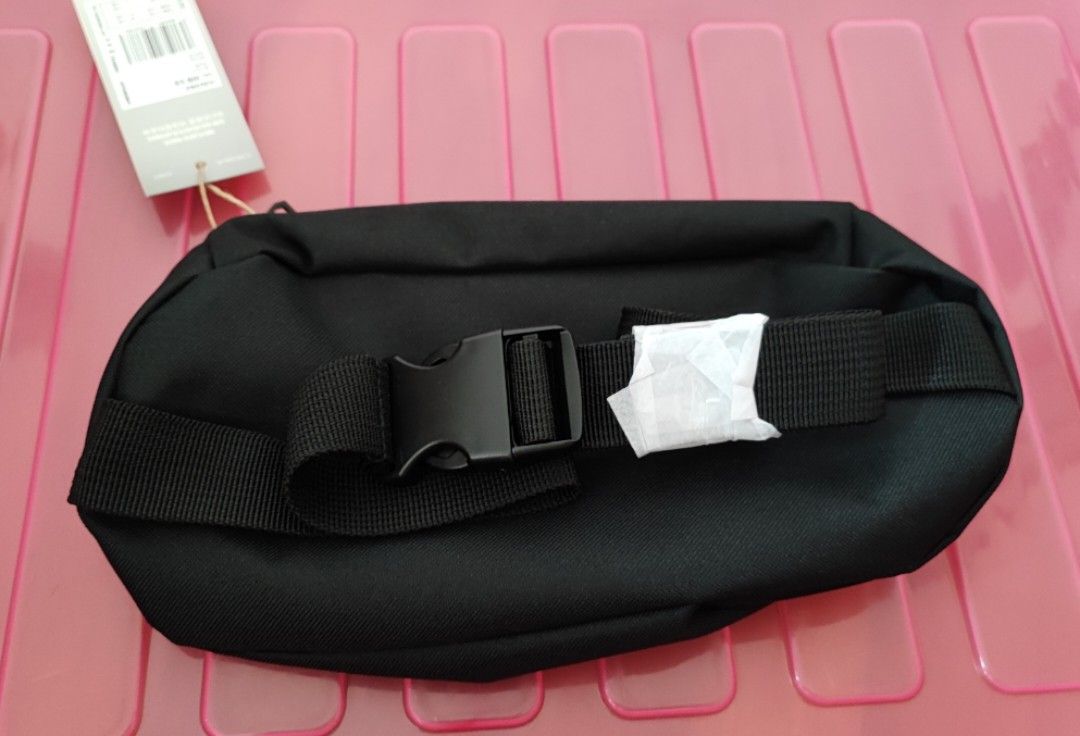 Adidas CLASSIC ESSENTIAL WAIST BAG, Men's Fashion, Bags, Belt bags ...