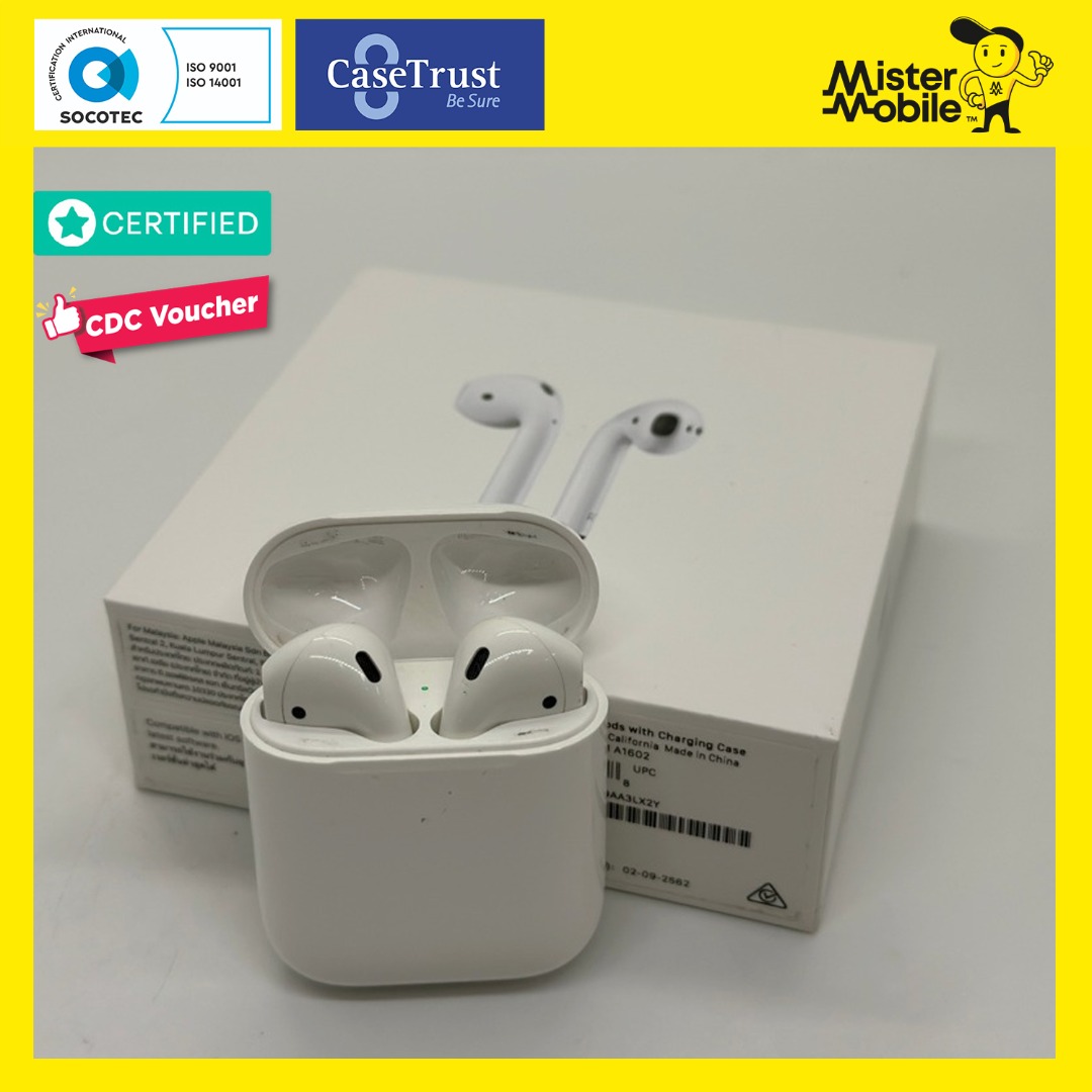 Apple Airpods With Charing Case White Used Local Set, Audio, Earphones ...