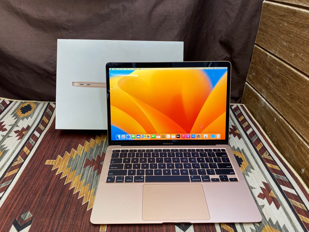 Apple MacBook Air 2020 Gold M1 Chip 8gb ram 256gb SSD 76 Cycle count 13.3" Complete, Computers ...