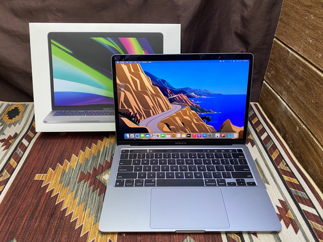 Apple MacBook Pro 2020 Spacegray M1 Chip 8gb ram 256gb SSD 70cc 13.3 ...