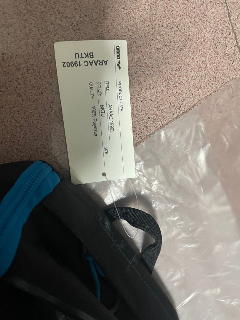 Arena ARAAC 19902, Sports Equipment, Sports & Games, Water Sports on ...