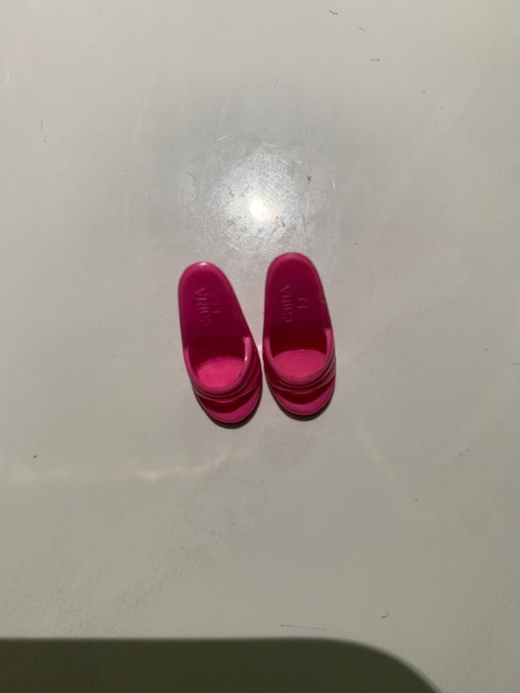 Barbie - Pink Heels (Original), Hobbies & Toys, Toys & Games on Carousell