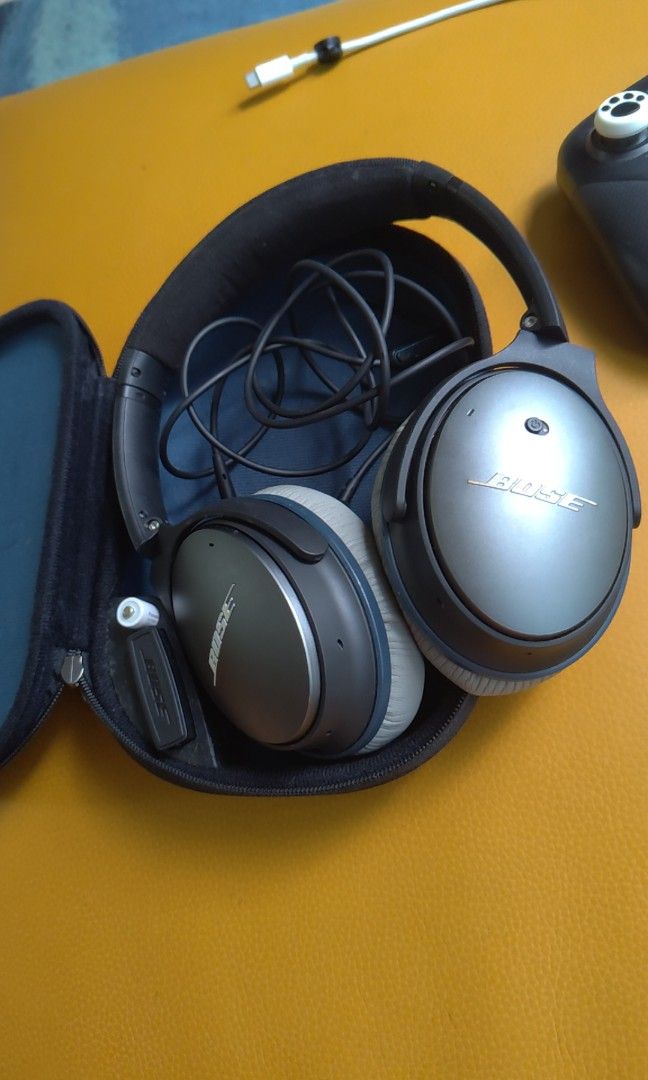 Bose Quietcomfort QC25, Audio, Headphones & Headsets on Carousell