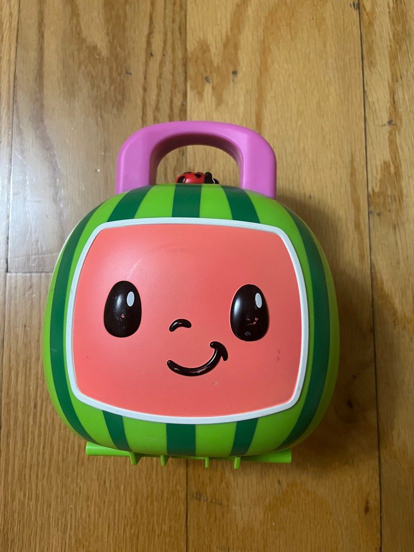 Cocomelon lunch box, Hobbies & Toys, Toys & Games on Carousell