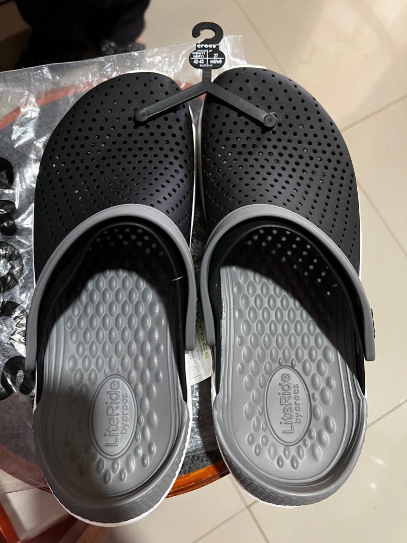 Crocs Literide M9 W11, Men's Fashion, Footwear, Slippers & Slides on ...