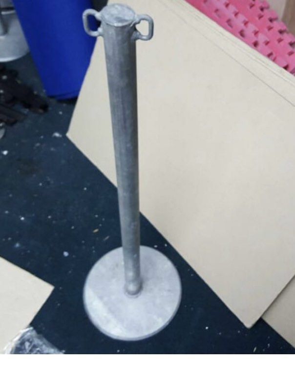 Custom made q pole left 30 pieces, Everything Else on Carousell