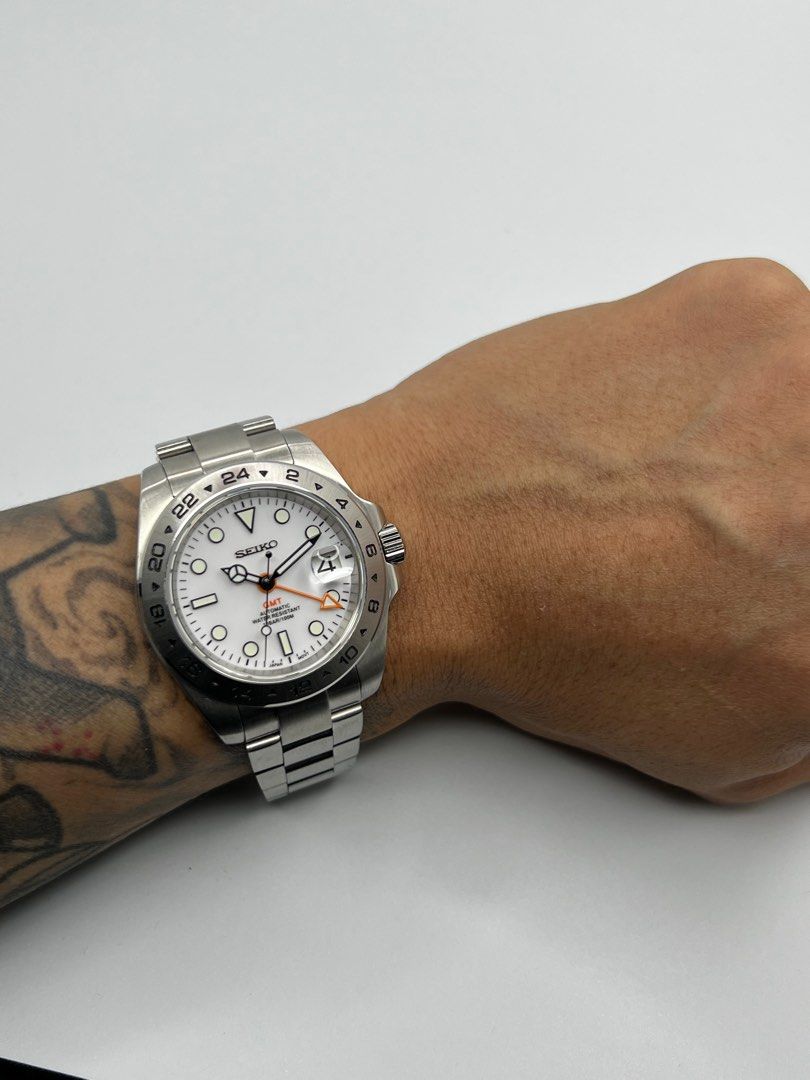 Custom Seiko Mod White Polar Explorer 2 GMT, Men's Fashion, Watches ...