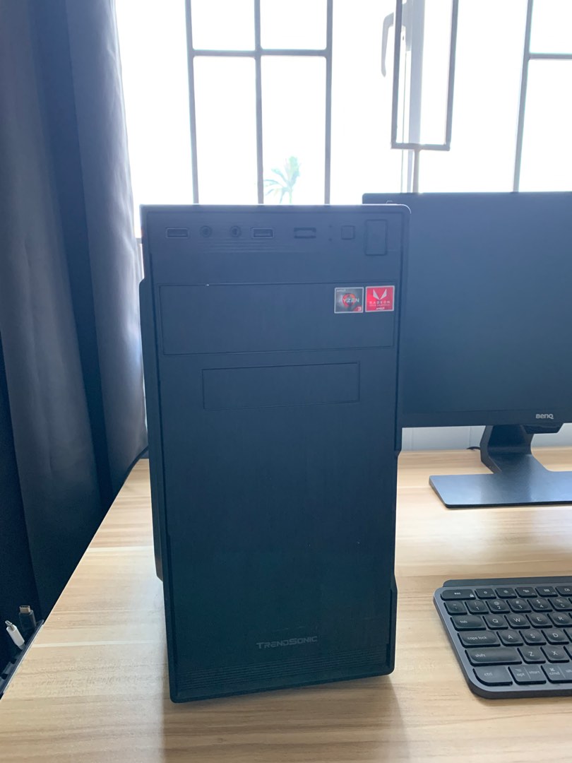 Desktop Gaming PC (Computer System Unit only) - AMD Ryzen 3 2200G, 256GB Kingston SSD, Windows ...