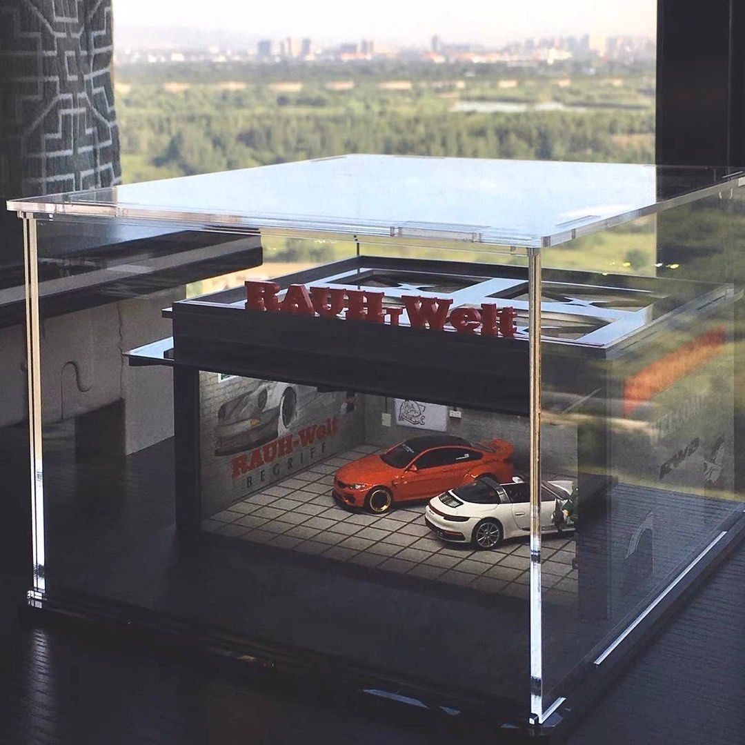 Diecast RWB (RAUH-Welt Begriff), Mooneyes, Gulf garage Diorama for 1/64 ...