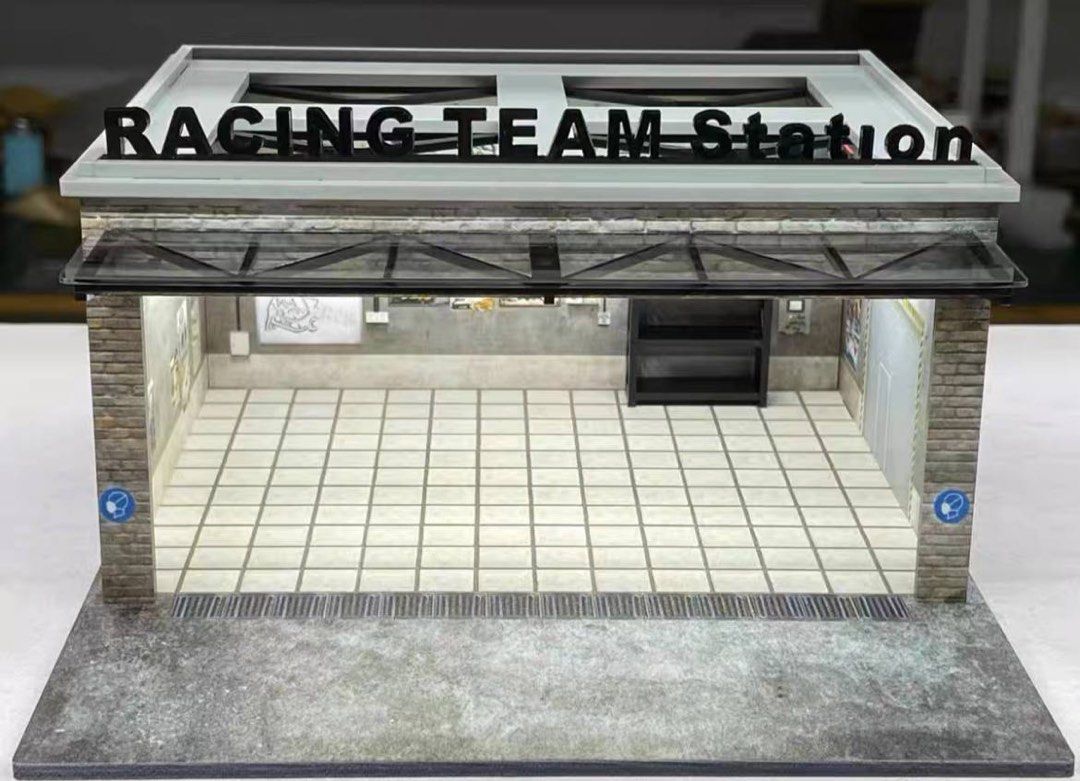 Diecast RWB (RAUH-Welt Begriff), Mooneyes, Gulf garage Diorama for 1/64 ...