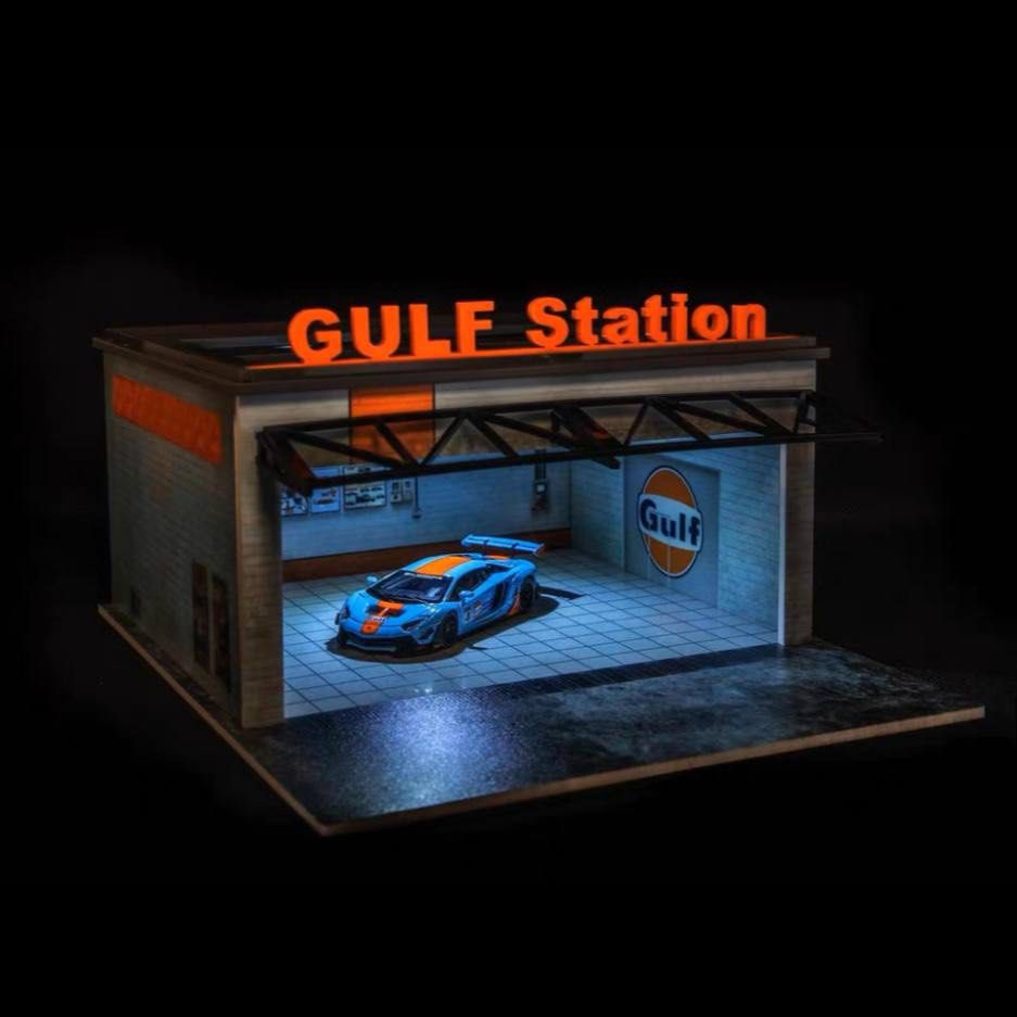 Diecast RWB (RAUH-Welt Begriff), Mooneyes, Gulf garage Diorama for 1/64 ...