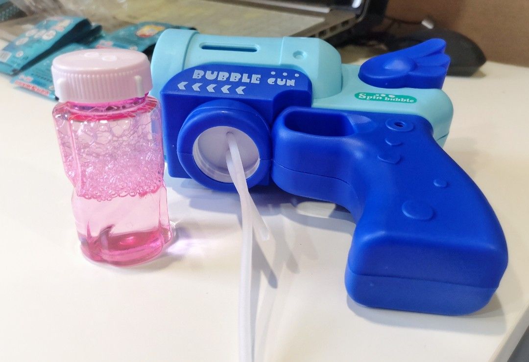 Electrical Bubble Gun / Automatic Bubble Blower, Hobbies & Toys, Toys ...