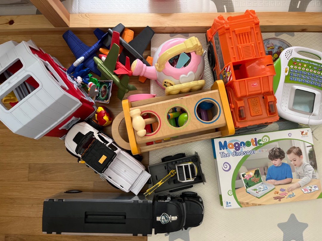 (Free) Toys, Hobbies & Toys, Toys & Games on Carousell