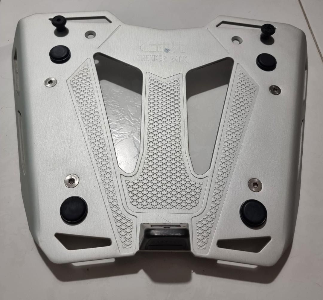 Givi M8 Monokey Plate Silver, Motorcycles, Motorcycle Accessories on ...