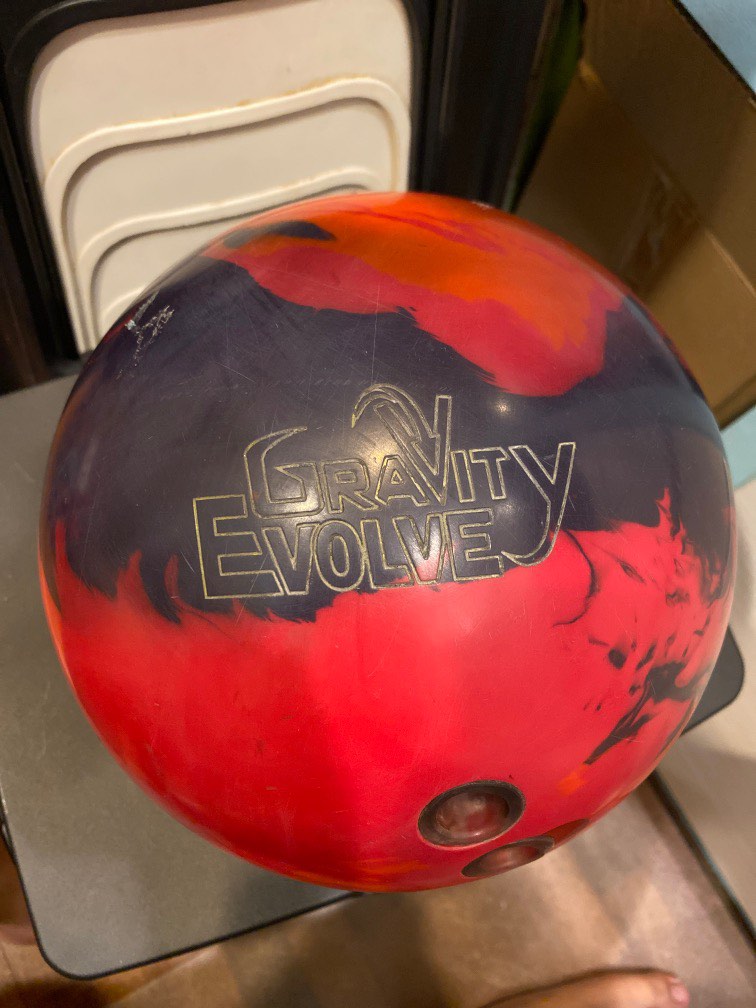 Gravity evolved 15lbs, Sports Equipment, Sports & Games, Billiards & Bowling on Carousell