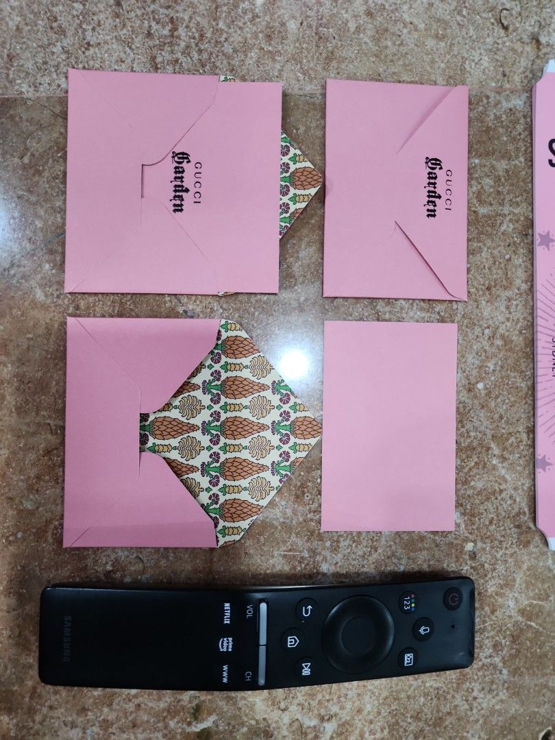 Gucci Garden Limited Edition Gift Cards, Hobbies & Toys, Memorabilia ...