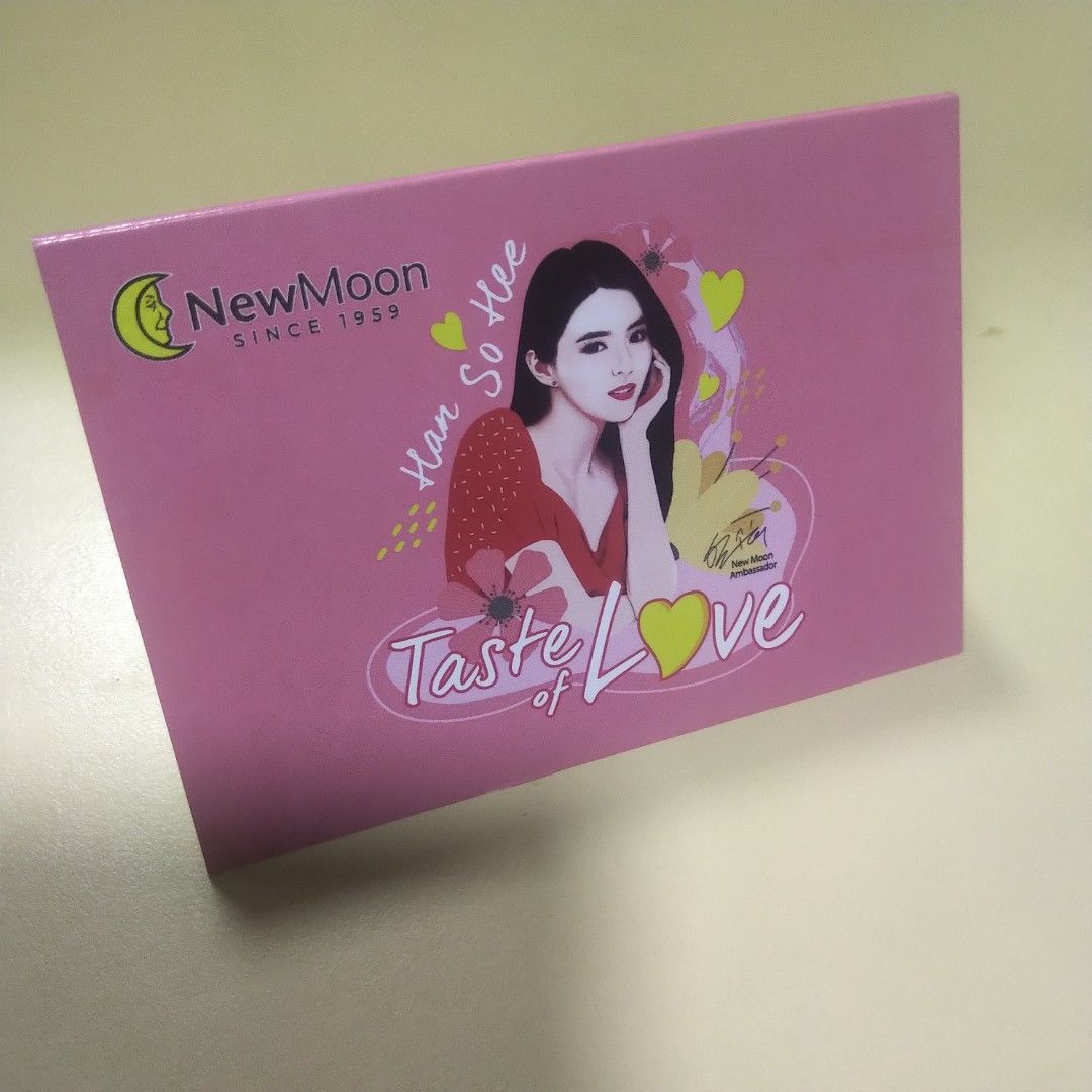 Han So-Hee New Moon Card, Hobbies & Toys, Memorabilia & Collectibles, K ...