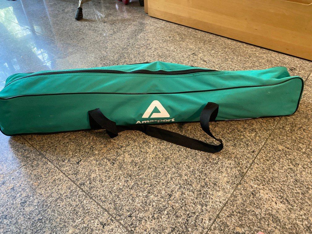 Heavy-duty portable tennis/badminton net (made from metal), Sports ...