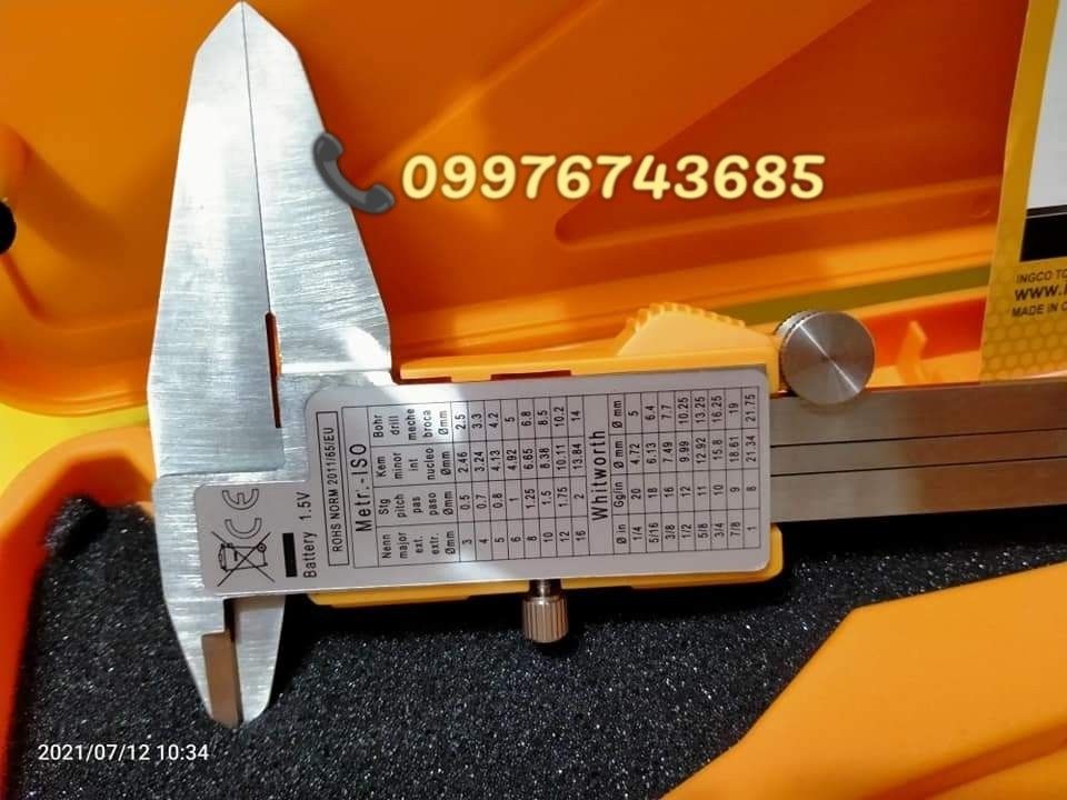 INGCO 200mm Digital Caliper, Commercial & Industrial, Industrial ...